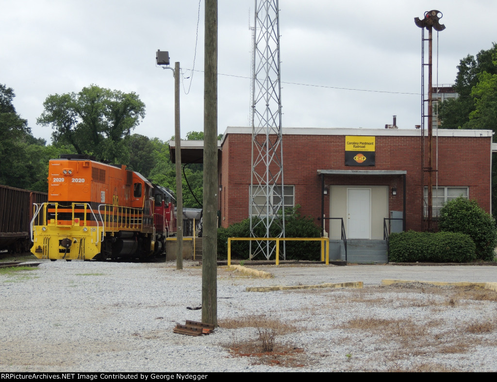 CPDR 2020 / GP38 parked for the weekend at the Shop